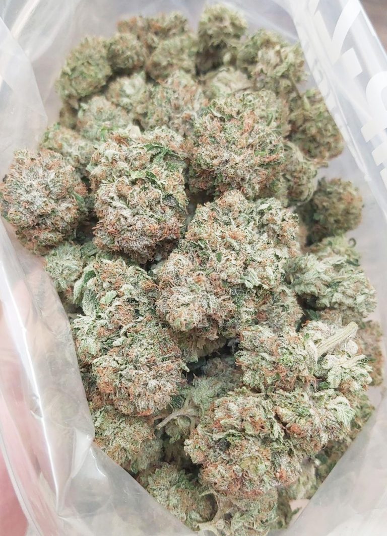 Buy Pink Octane AAAA Weed Strain Online - QuadCo